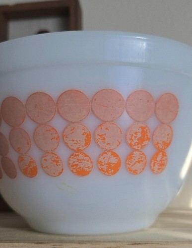 VINTAGE PYREX ORANGE POLKA DOT MIXING BOWL 1 1/2 PINT #401 DWD | eBay
