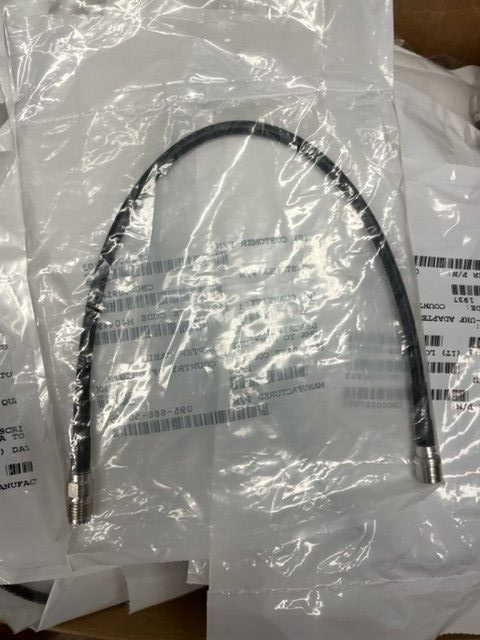 Motorola 095-668-50065 CB000091A03 Two Way Radio QMA to MINI UHF ...