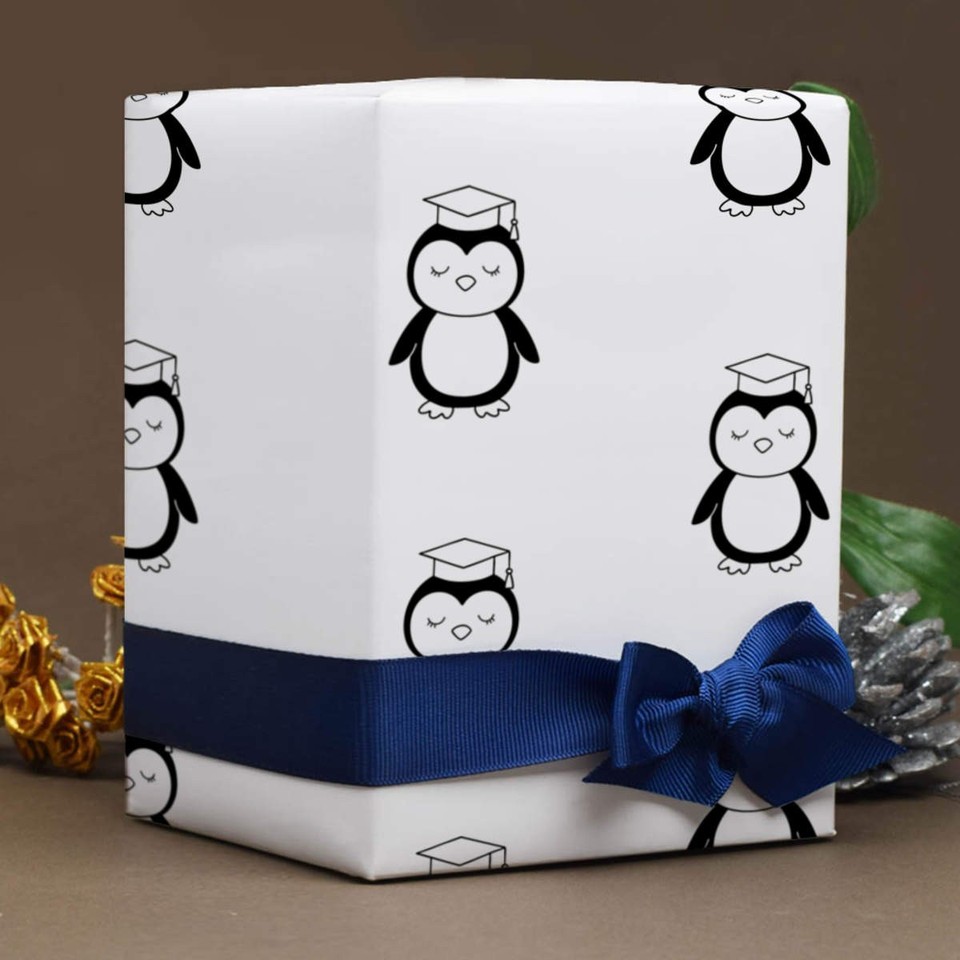 'Graduation Penguin' Gift Wrap / Wrapping Paper / Gift Tags (GI054419 ...