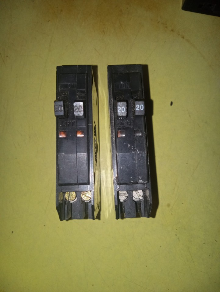 Square D QO2020 20 Amp 2 Pole Circuit Breaker Tandem Twin No Hook ...