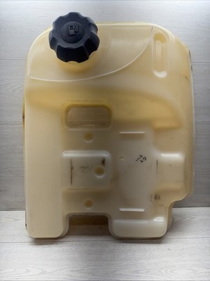 CRAFTSMAN GT3000 GT5000 LAWN TRACTOR FUEL TANK 179115 | eBay