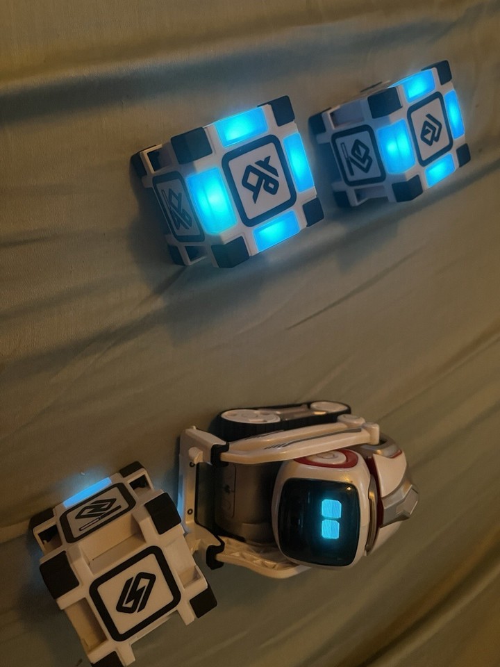 Cozmo Anki Robot With Tread Pack. Lightly Used. No Box Included. | eBay