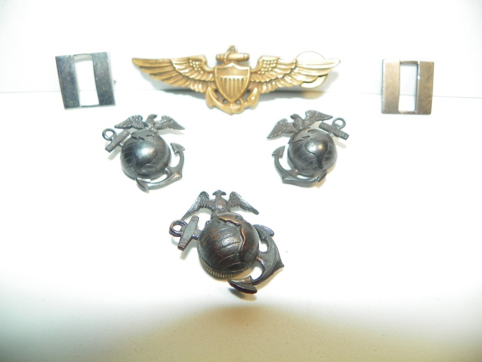 USMC WW2 Pilot Grouping: Navy Wings + 3 EGA's + Pair of Captain Rank ...