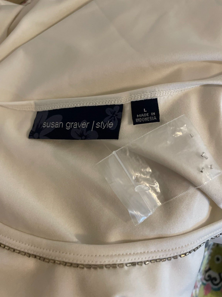 Susan Graver Sleeveless Top, NEW, Ivory, Rhinestone Neck Trim, Size L ...