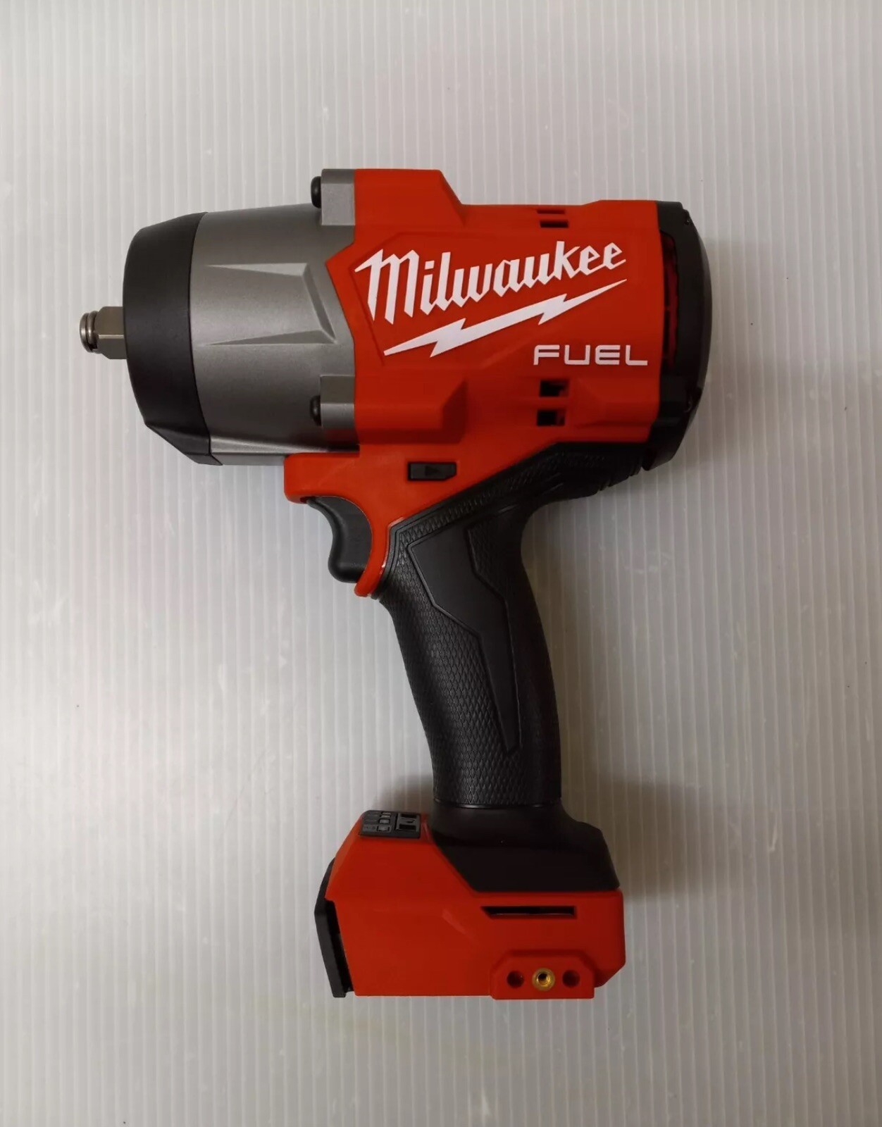 Milwaukee 2967-20 M18 FUEL 1/2" High Torque Impact Wrench w/ Friction ...