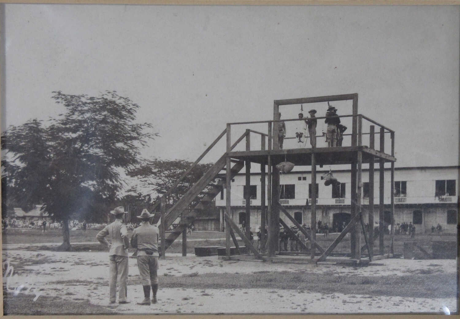 MILITARY GALLOWS, HANGING OF TWO MEN. 5X7 B&W ON 7X9 CARD. | eBay