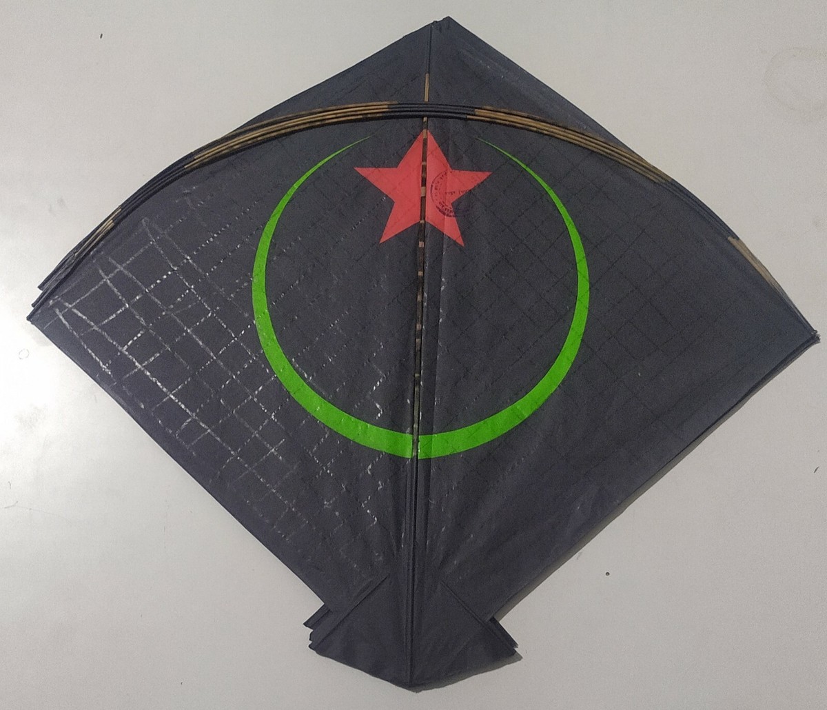 Patang Logo Paper Kite PATANG Stranded Size, Multi Color, Indian Kite