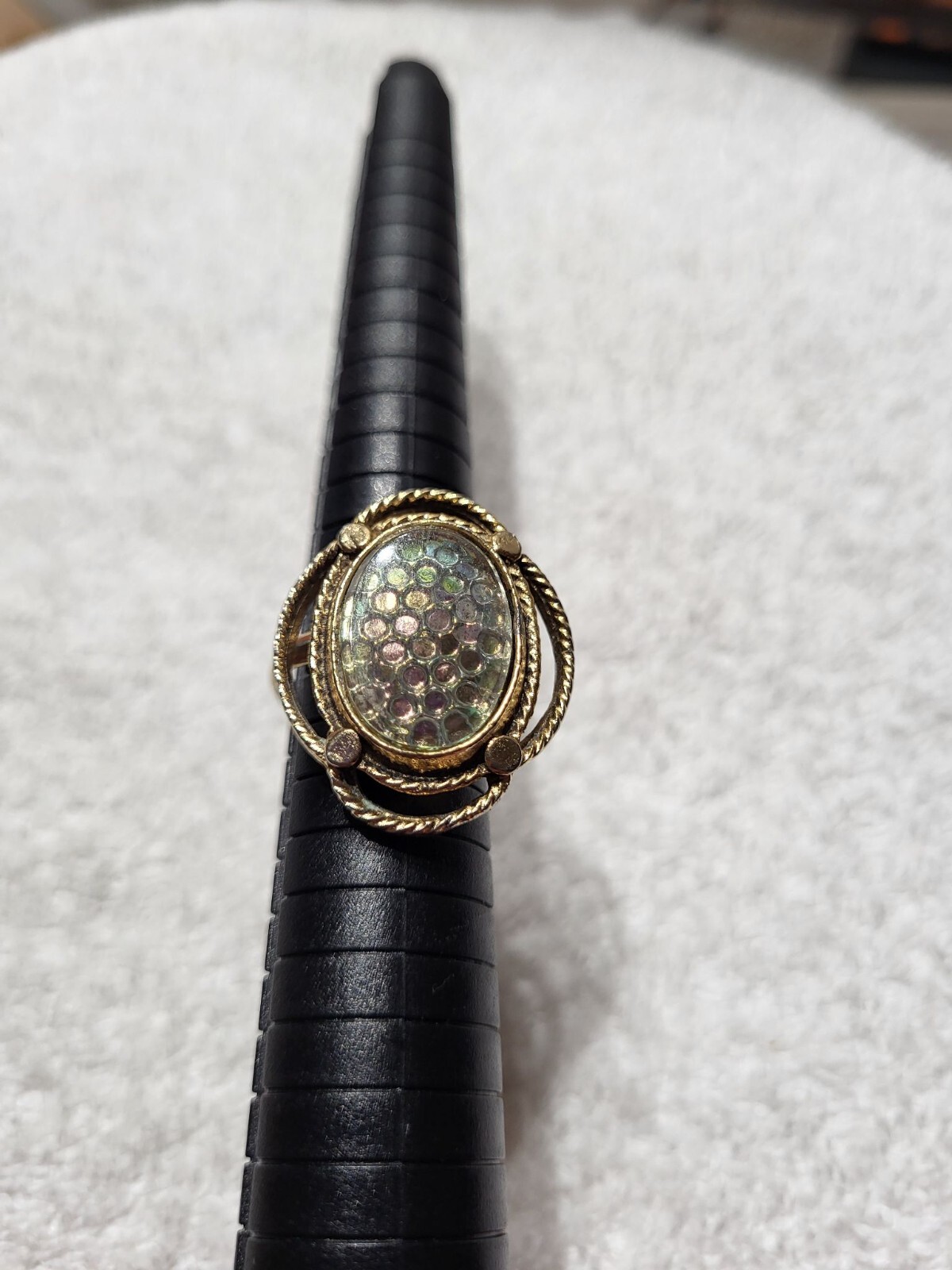 Vtg Signed Uncas U Arrow Ring 8" Gold Tone w/ Clear Oval Glass ...