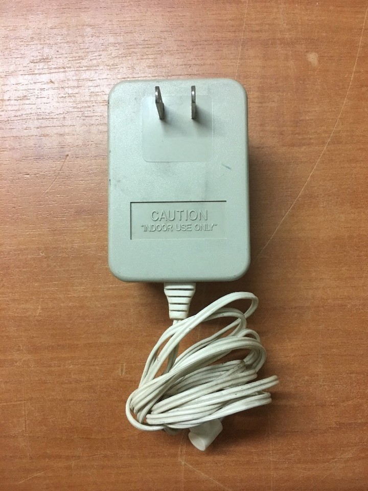YNG YUH Direct Plug In Power Supply Class 2 Model No: YP-040 | eBay