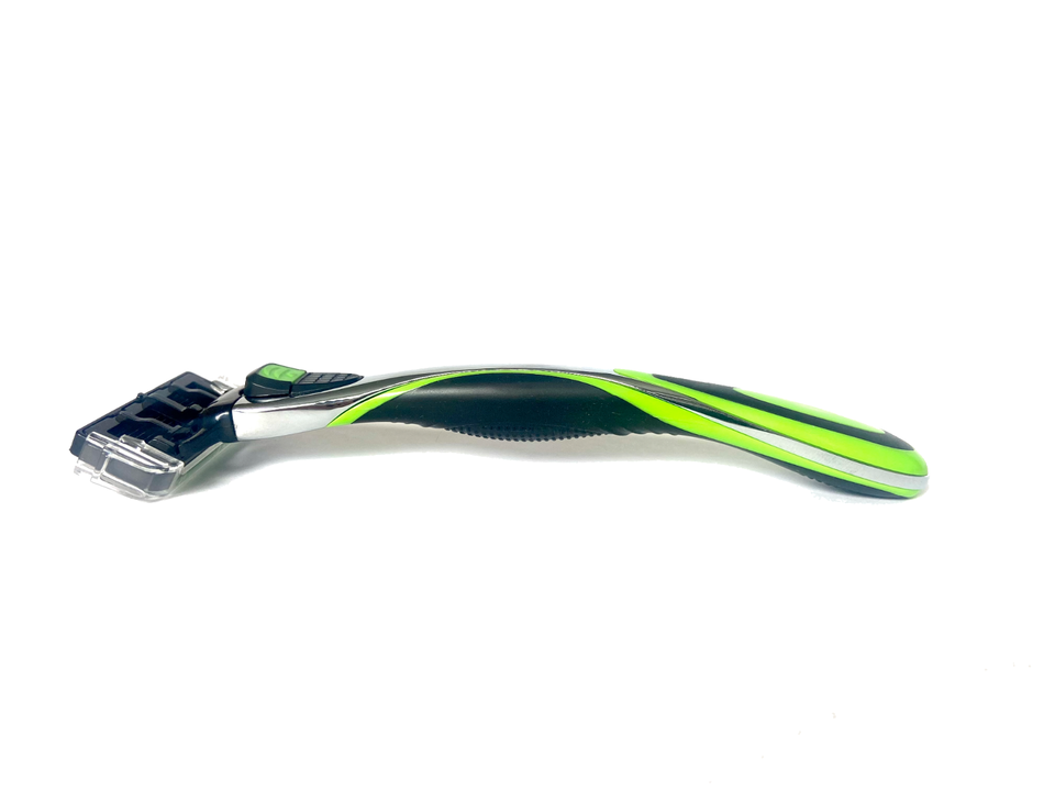 Six-Blade Razor - Three Razors Six Cartridges - Stocking Stuffer ...
