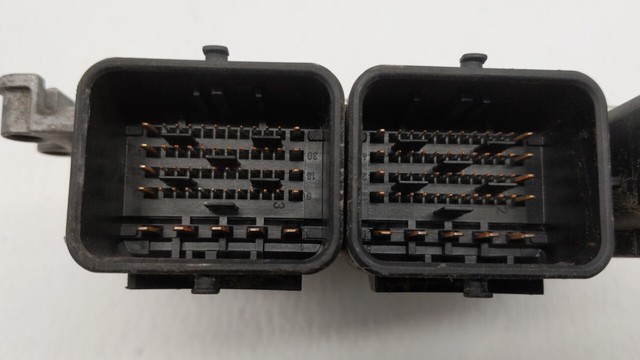 OEM 2011 MINI Cooper Clubman Engine Computer Control Module ECU 7 620 ...