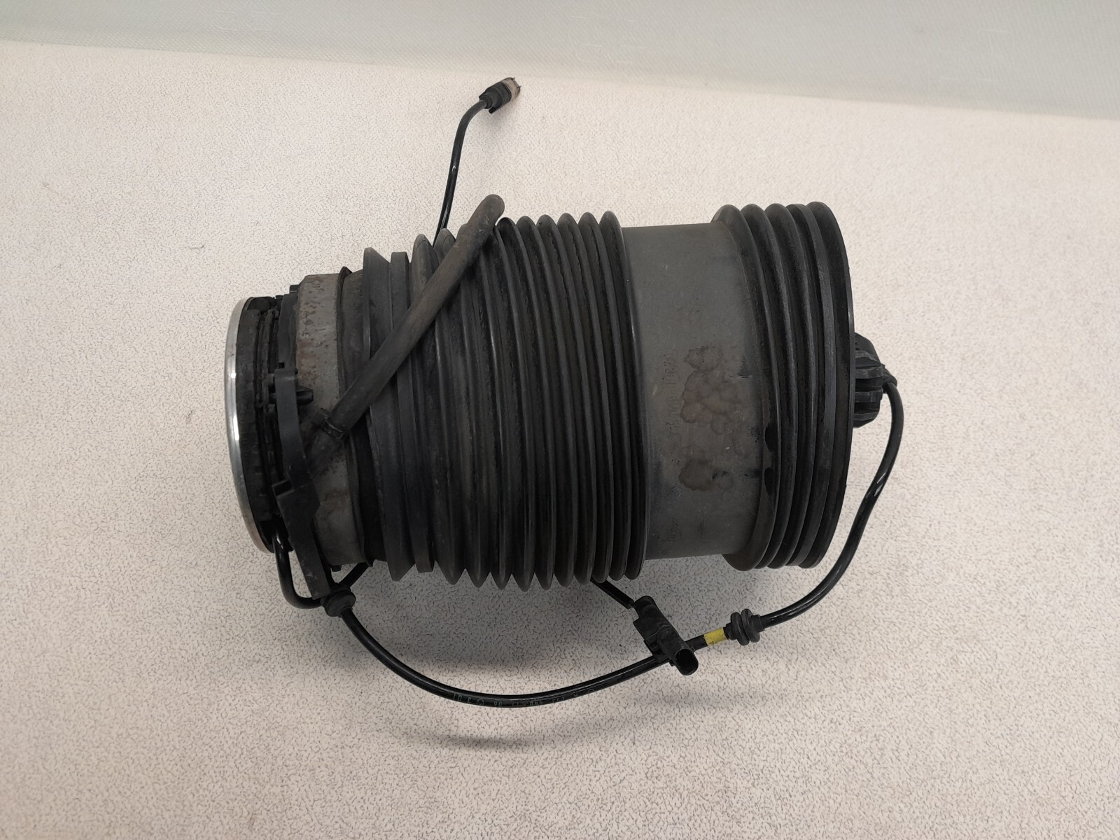 OEM MERCEDES GLC AMG X253 REAR LEFT AIR SUSPENSION BAG SHOCK ABSORBER ...