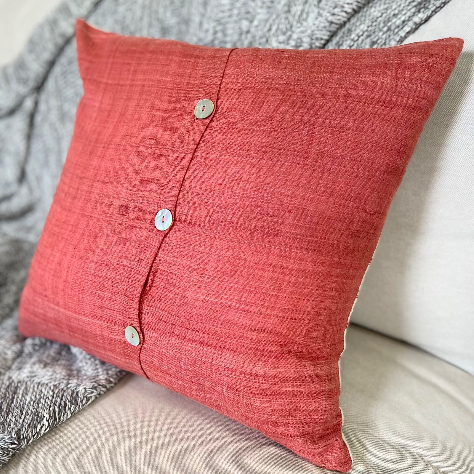 West Elm SILK Geometric Patterned THROW PILLOW Cover + down INSERT 18 ...