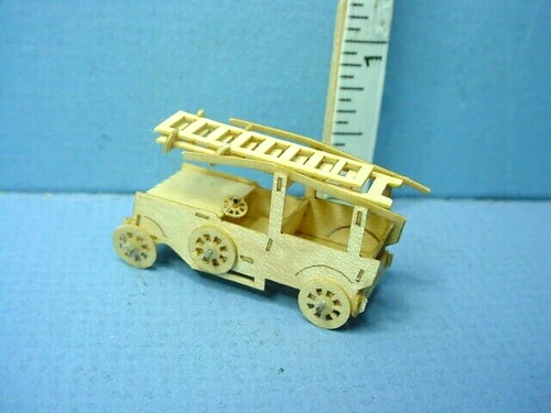 Miniature Fire Engine Model (1/144th) Handcrafted VA Holzkunst Germany ...