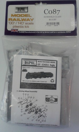 Schools Class-Rugby Dapol Kitmaster C087 OO Steam Locomotive kit | eBay