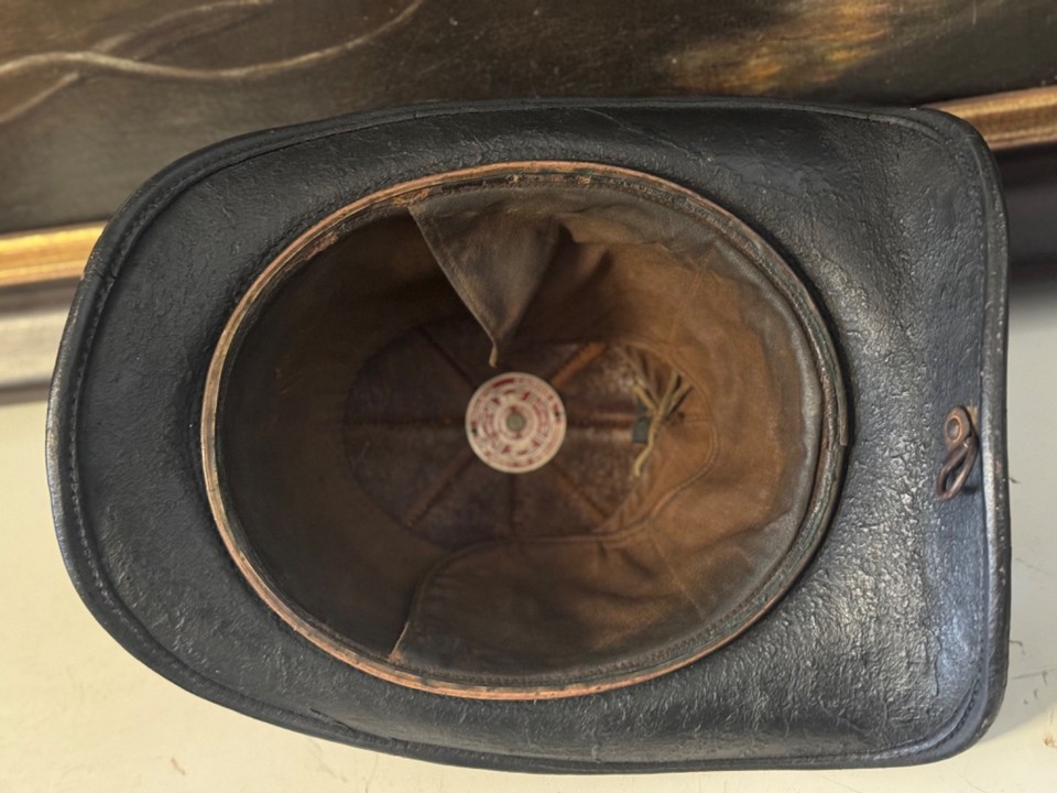 Vintage Leather Fire Helmet Front Cairns FDNY Engine 14 Captain ...