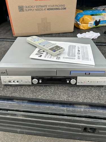 JVC HR-XVC1U DVD VCR Combo Player. | eBay