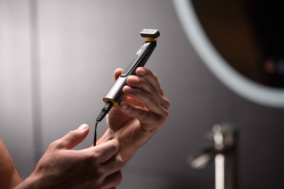 MicroTouch SOLO Titanium Rechargeable Beard & Body Razor that Trims ...