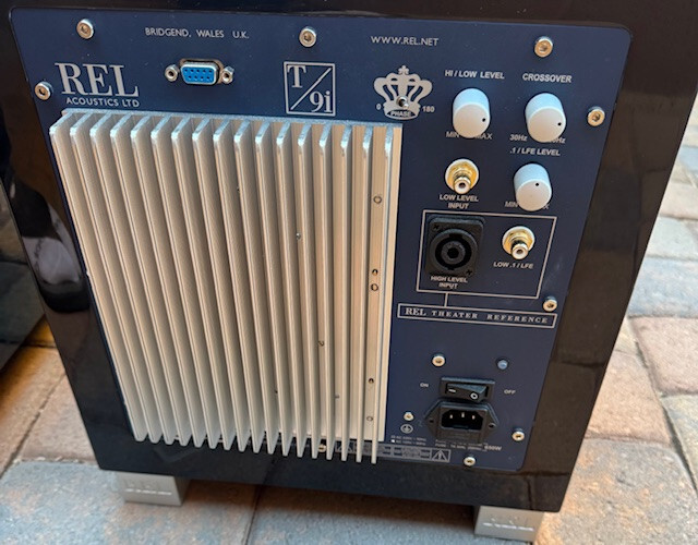 REL Acoustics T/9i 10" Powered Subwoofer****Magnificent*** | eBay
