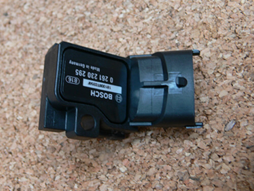 LAND ROVER INTERCOOLER AIR TEMPERATURE SENSOR 2.2L DIESEL LR021587 NEW ...