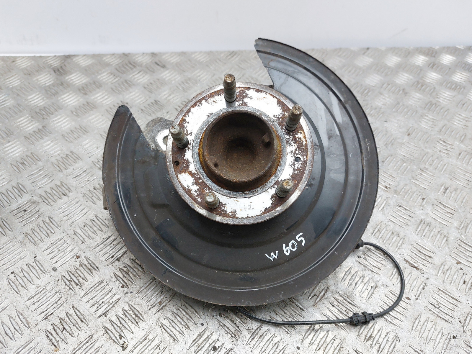 2019 Vauxhall Insignia B 1.5 Petrol Driver Side Rear Hub 22949386 for ...