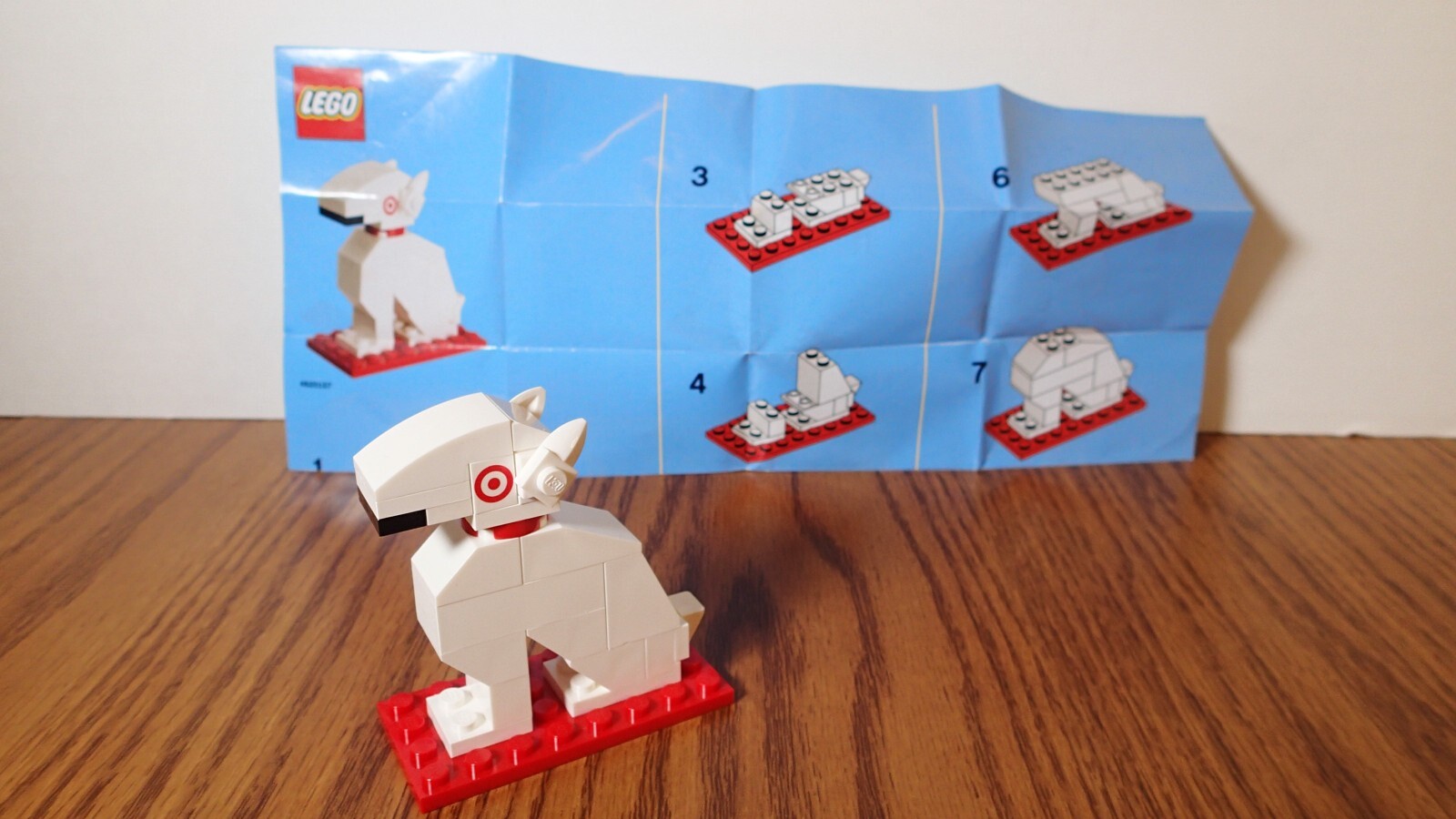 LEGO Target Bullseye Dog from 2010 (4620157) - Complete | eBay