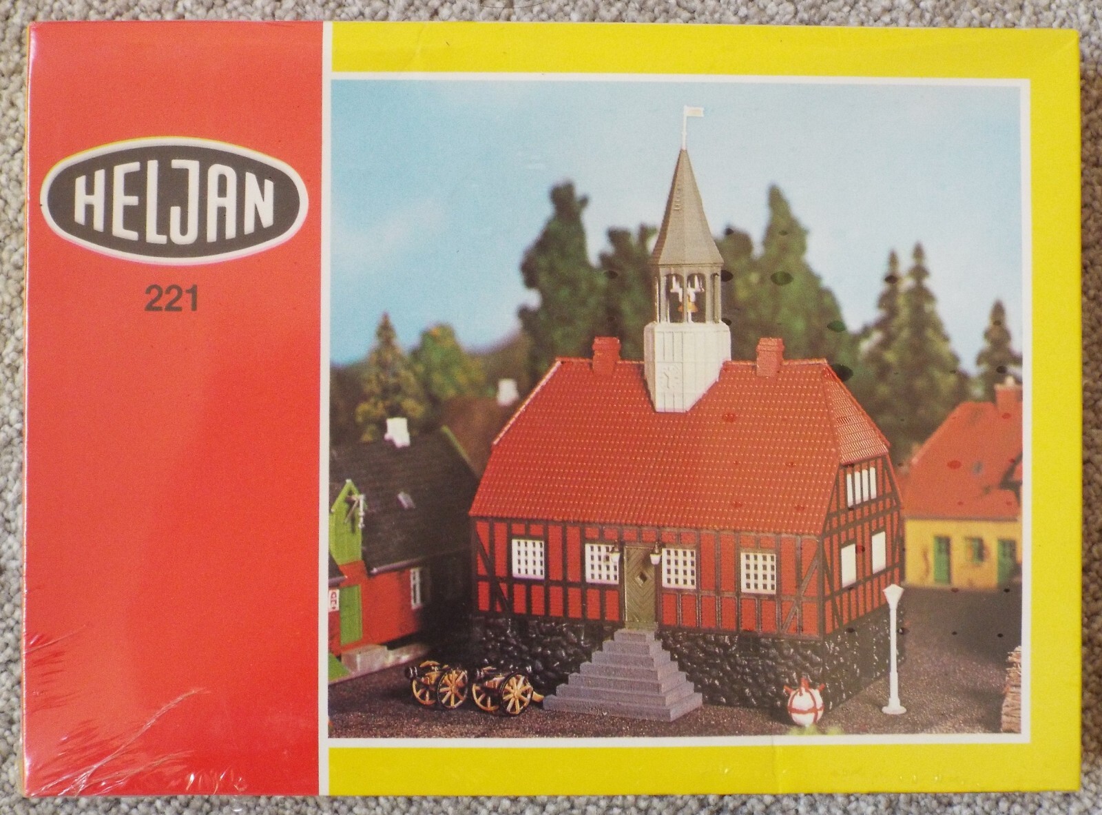 1/87 HO Scale Old City Hall Building Heljan #HO 221 Shrink Wrapped MISB ...