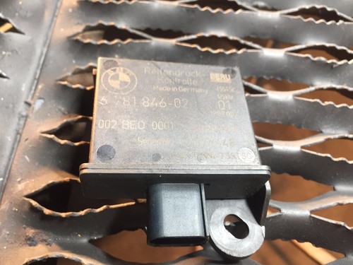 07 08 09 10 BMW E60 528i LEFT FRONT TRIGGER TRANSMITTER MODULE OEM ...