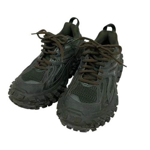 BALENCIAGA DEFENDER SNEAKER Low Cut Sneakers 685613 Green Size 26 ...