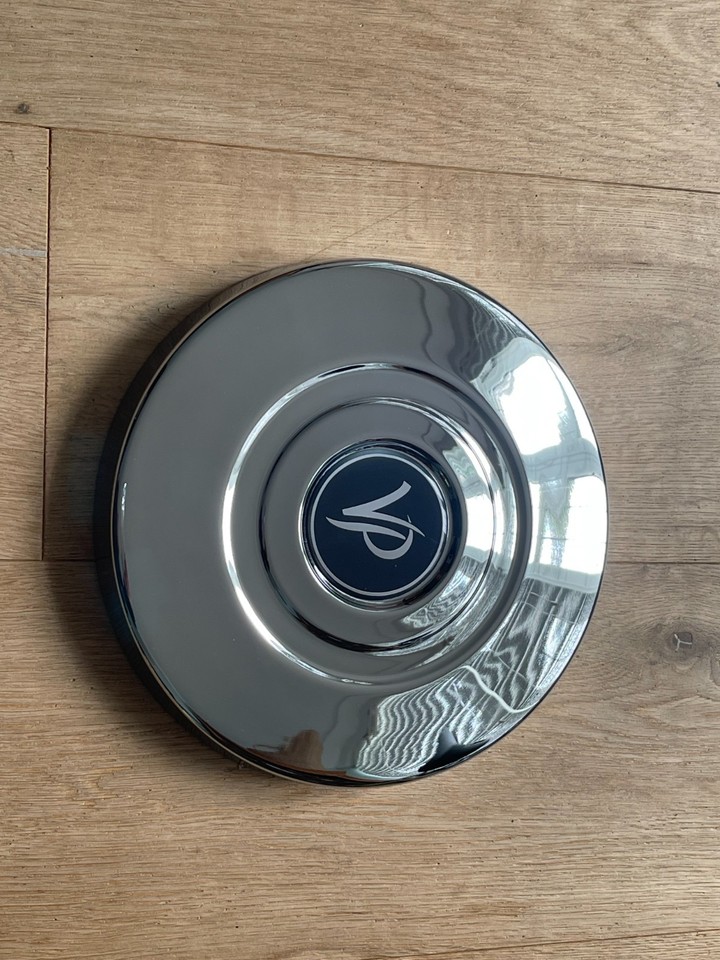 AUSTIN ALLEGRO VANDEN PLAS HUB CAP AND BADGE (FREE UK POST) | eBay UK