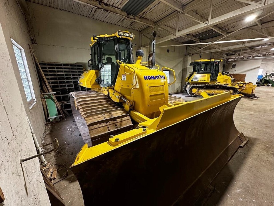 2022 Komatsu D71PXI-24 Dozer 700 Hours Enclosed ROPS Heat/AC | eBay
