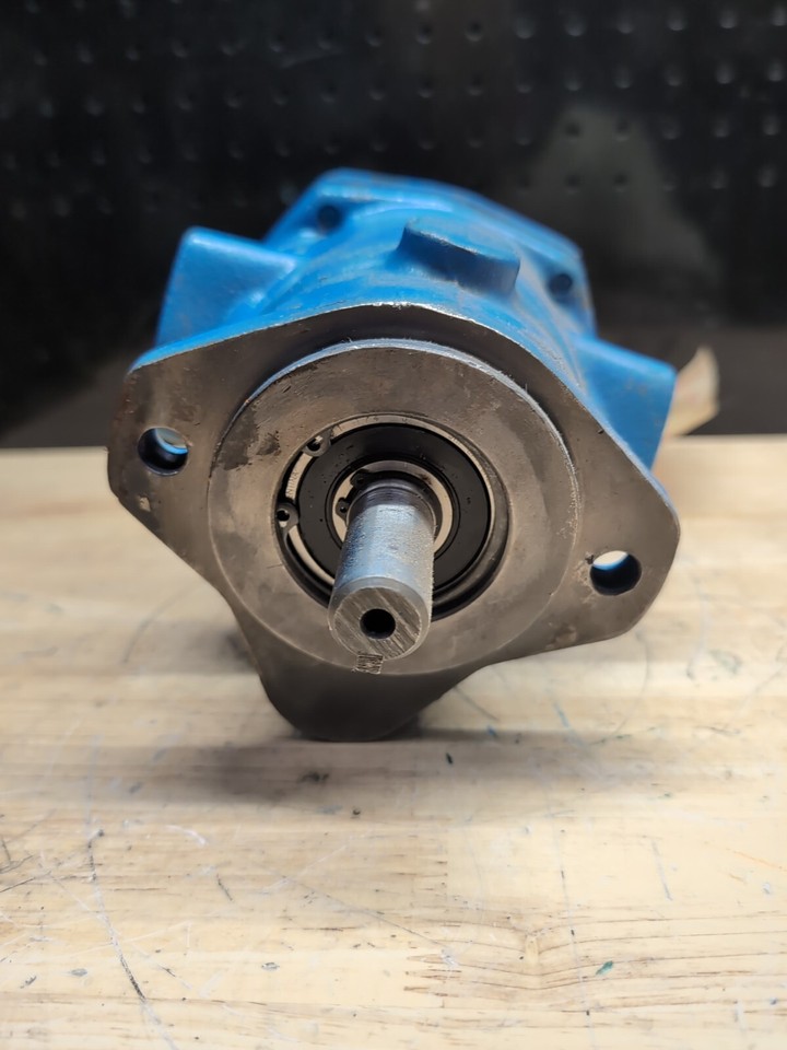 VICKERS PVB5 RSY 21 CM 11 PISTON PUMP. PVB5-RSY-21-CM-11 | eBay
