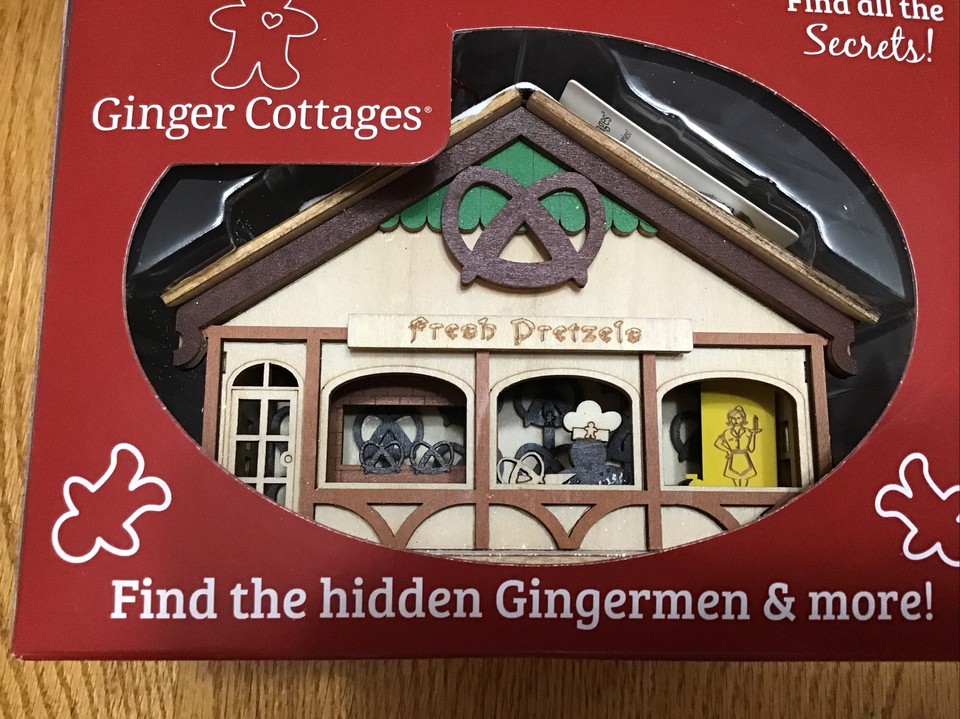 Ginger Cottages Peppermint Twist Pretzel Shop Old World Christmas NEW ...