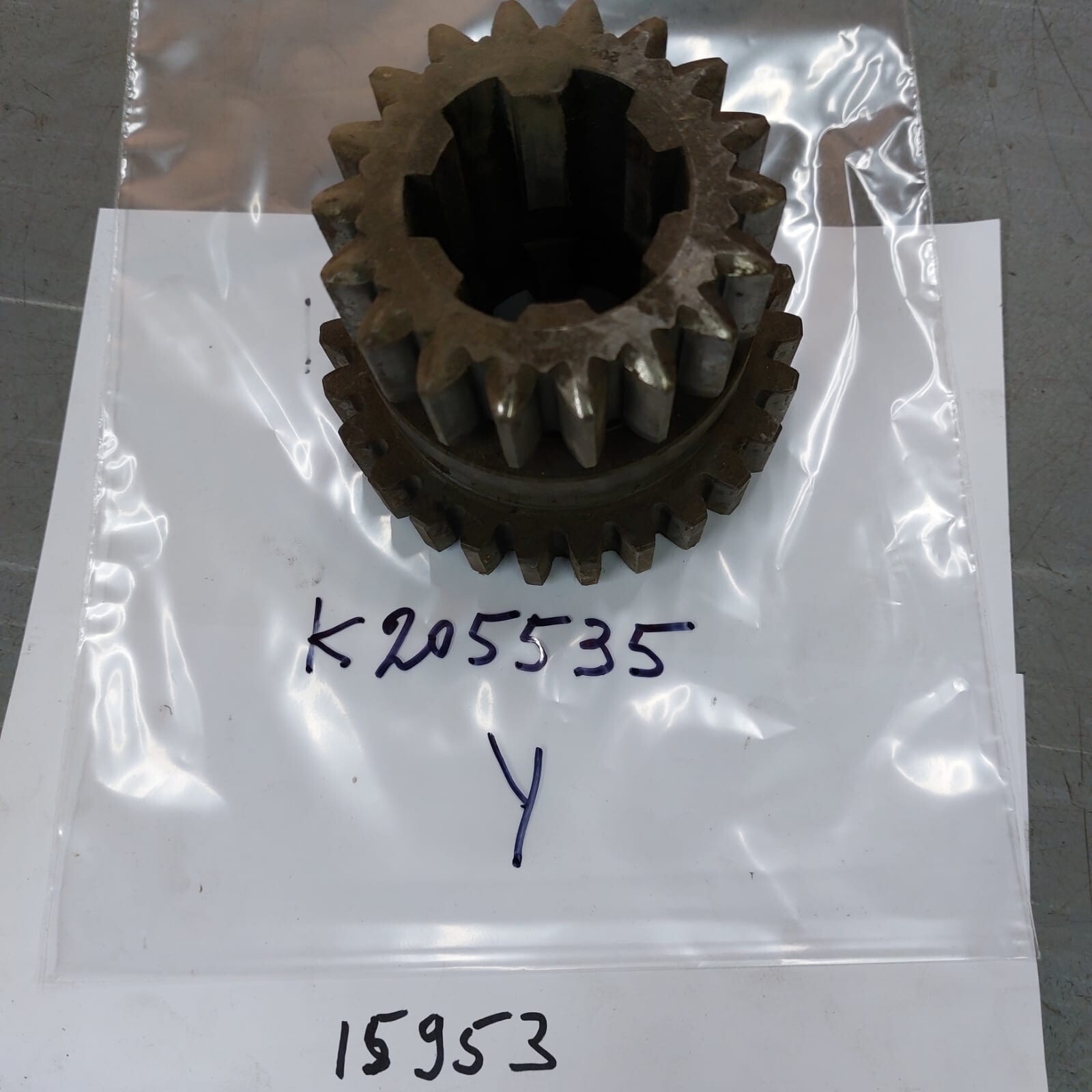 USED TRACTOR PARTS K205535 GEAR fit David Brown 1294, 1194, 1390, 885 ...
