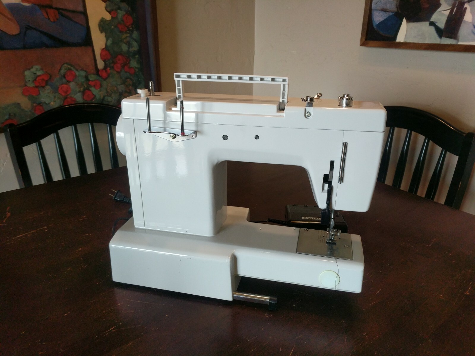 WHITE Heritage Heavy Duty Sewing Machine Model 1550 A703 | eBay