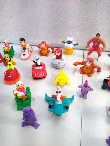 Lot of 28 Fast Food Figures McDonalds, Wendy's, Burger King Etc. 1988 ...