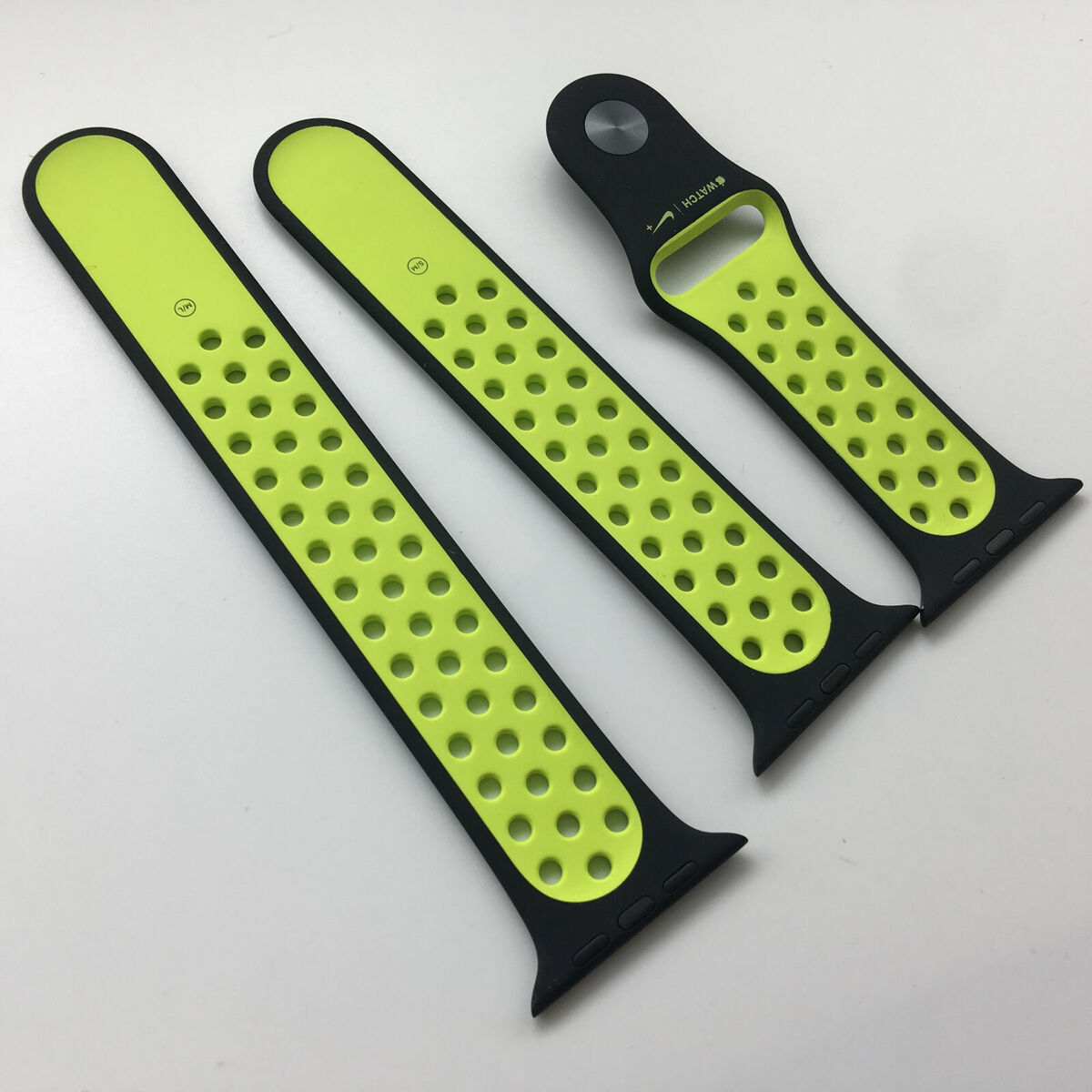 Original Genuine OEM Apple Watch Nike Sport Band 40mm Black Original Genuine OEM Apple Watch Nike Sport Band 40mm Black