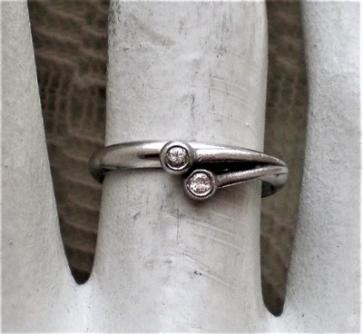 Beautiful Vintage Solid Platinum Pt 950 Bezel Set Diamond Band Ring | eBay