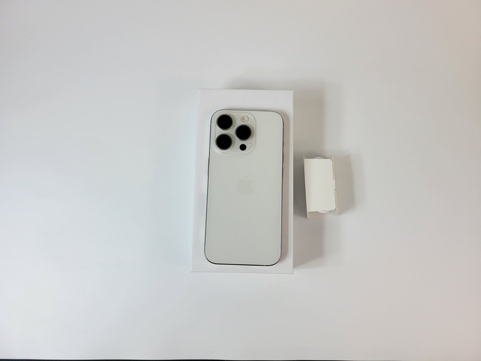 Apple iPhone 15 Pro 256gb ( Unlocked) US E-Sim Version. Excellent | eBay