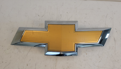 2018 2019 2020 CHEVROLET TRAVERSE FRONT END GRILLE EMBLEM LOGO BADGE ...