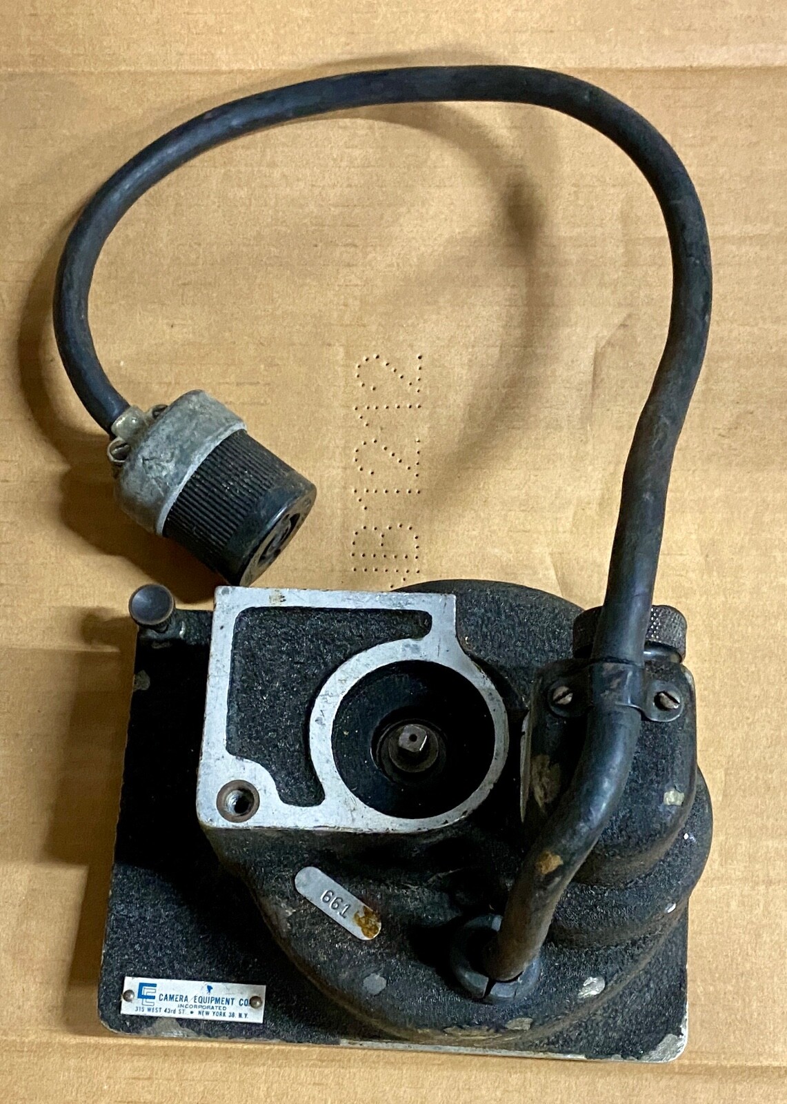 Mitchell standard motor on 16mm Pro camera or Hand Crank Used OK Shape ...