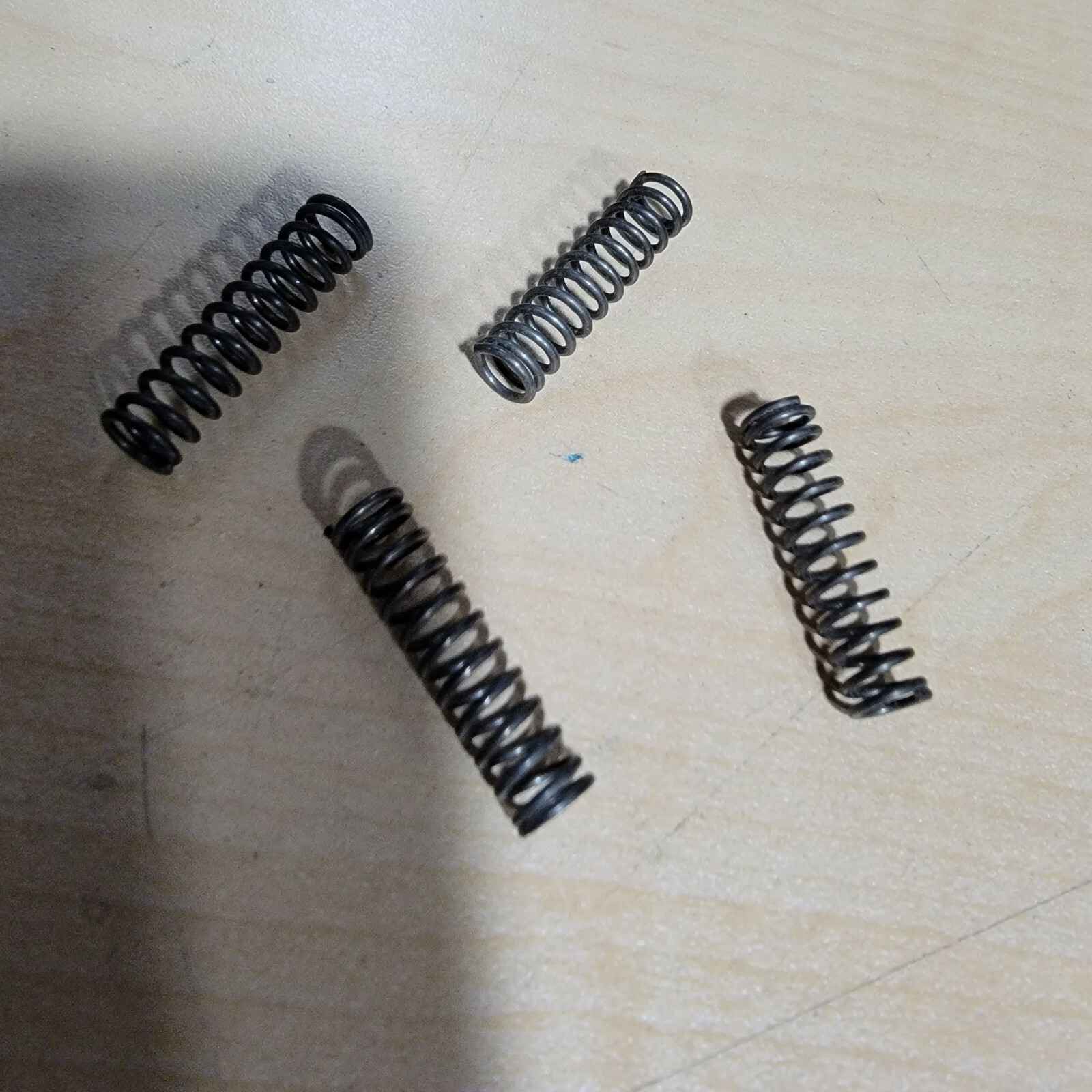 SUZUKI GEAR SHIFT SPRING | eBay