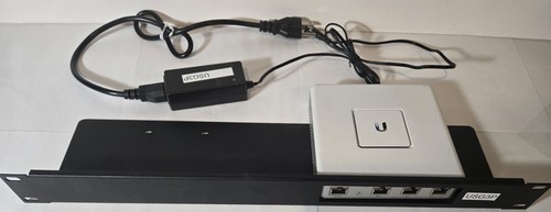 Ubiquiti Unifi Security Gateway USG 3P + 1u Rack mount kit | eBay