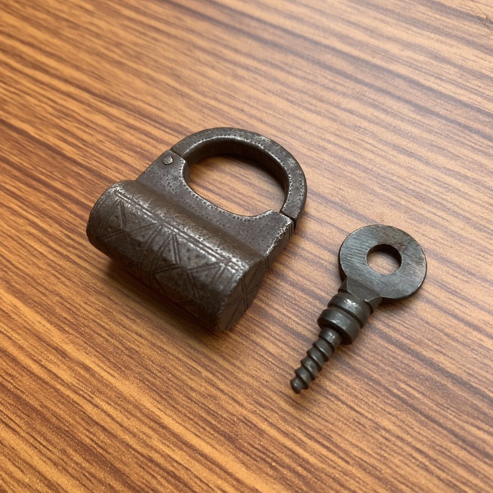18th C Iron padlock or lock with SCREW TYPE key, antique or old ...