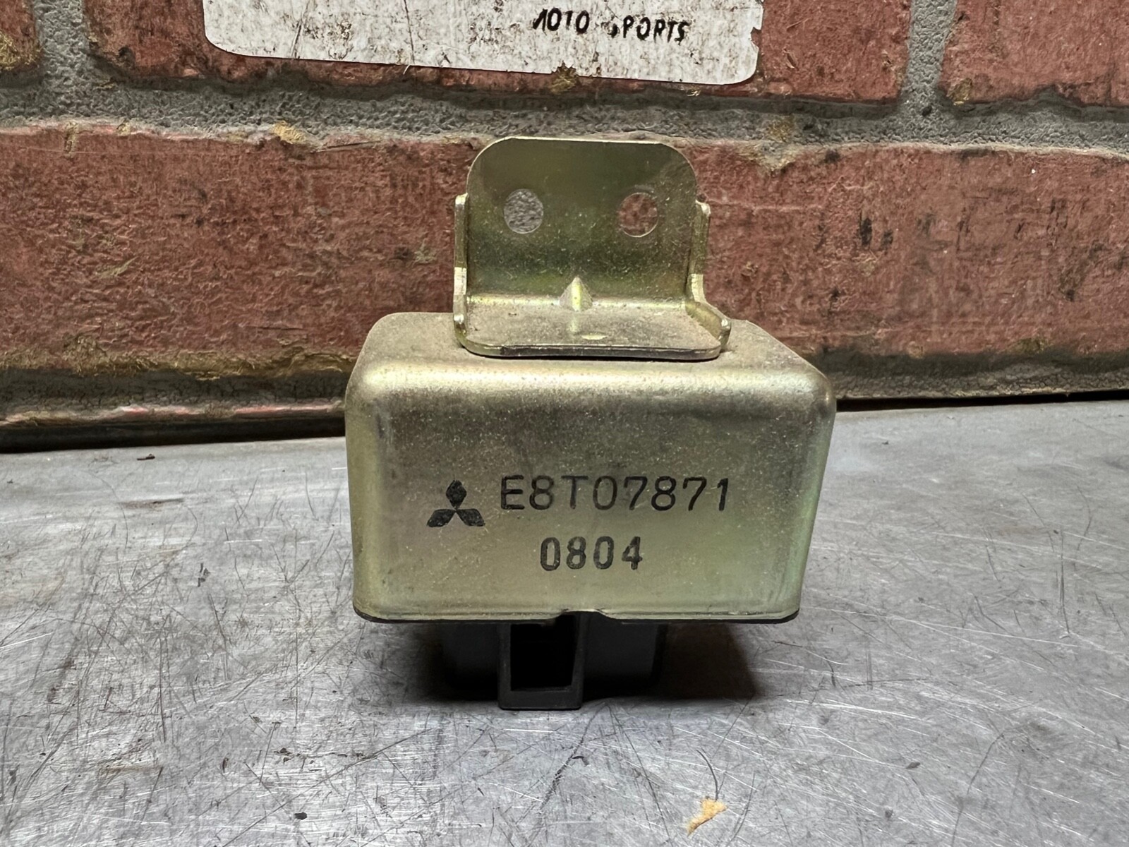 1991-1993 MITSUBISHI 3000GT DODGE STEALTH FUEL PUMP MFI RELAY E8T07871 ...