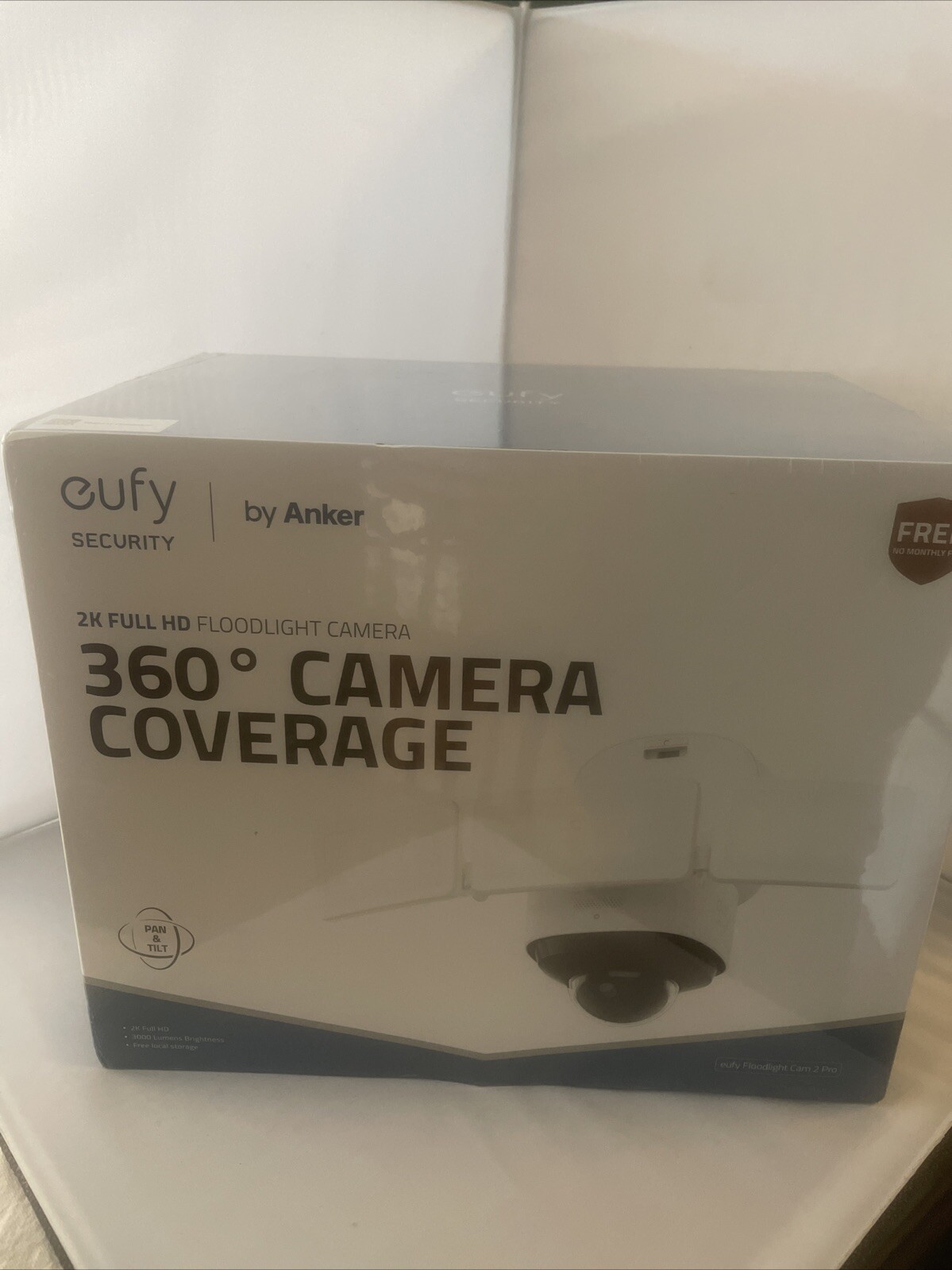 Eufy T8423 360 Degree Pan & Security Floodlight Cam 2 Pro - White for ...