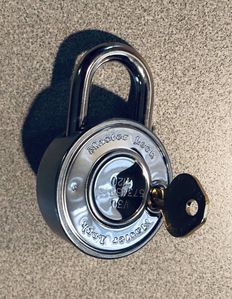 Master Lock Combination Padlock 1525 Lock w/ OEM Original V30 Master ...