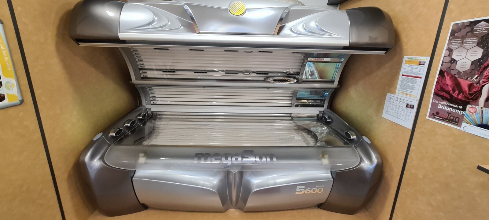 KBL-Megasun 5600 Ultra Power Professionale Solarium Lettino Solare ...