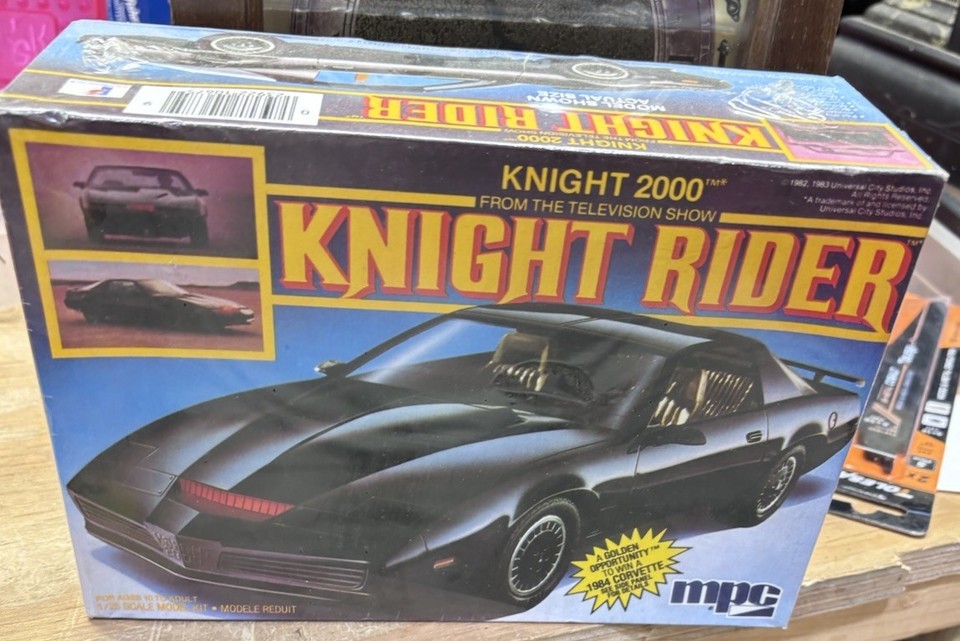 MPC Knight Rider KNIGHT 2000 1/25 Scale Model Kit Vintage Collectible ...