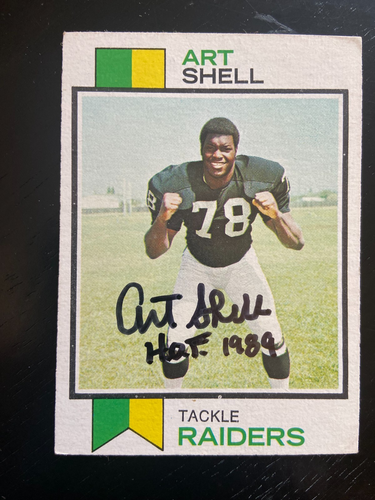 Art Shell Autographed 1973 Topps Football ROOKIE Card #77 Oakland ...